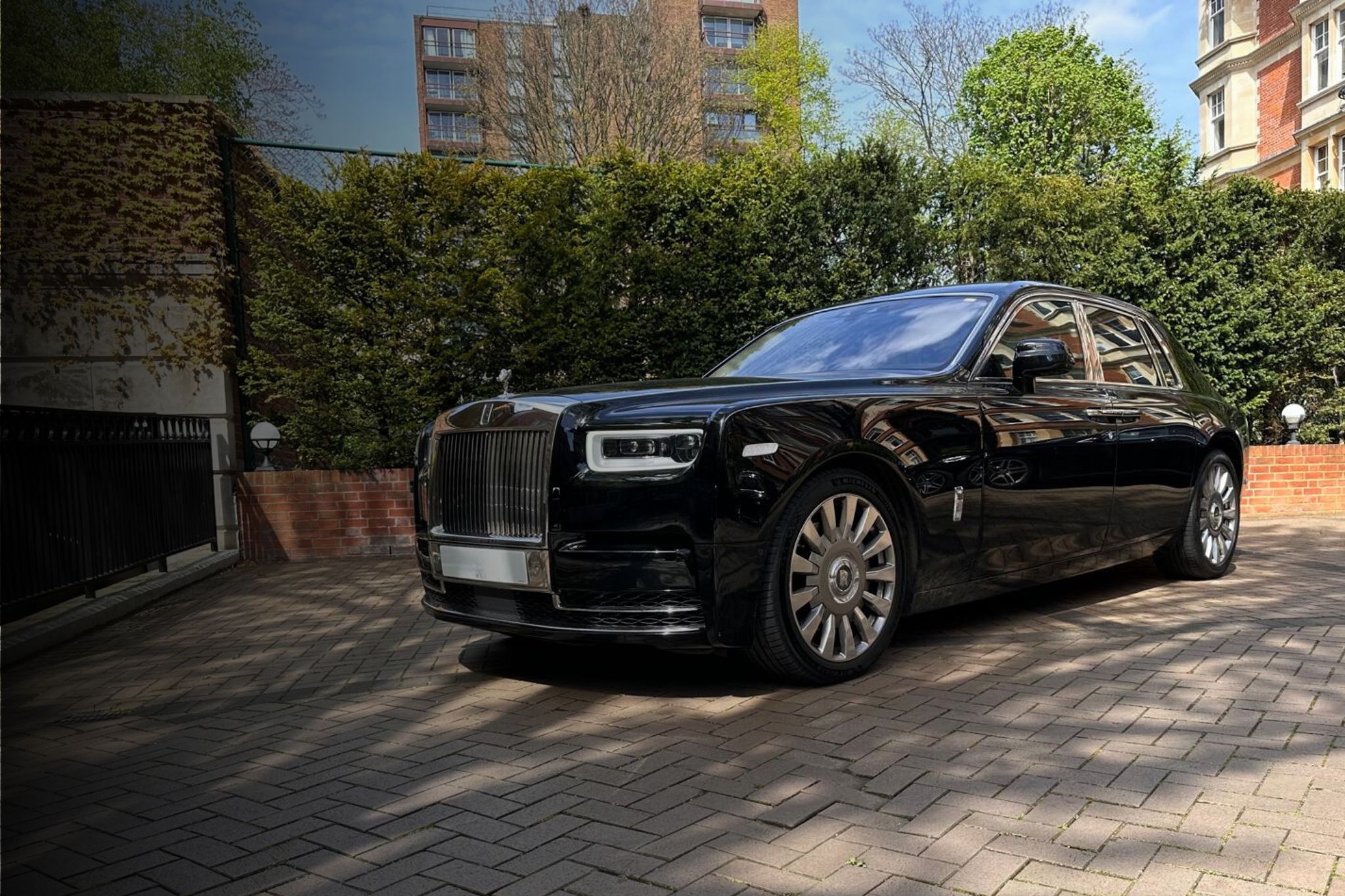 Chauffeur Driven Cars London | Luxury Chauffeur Car Hire UK